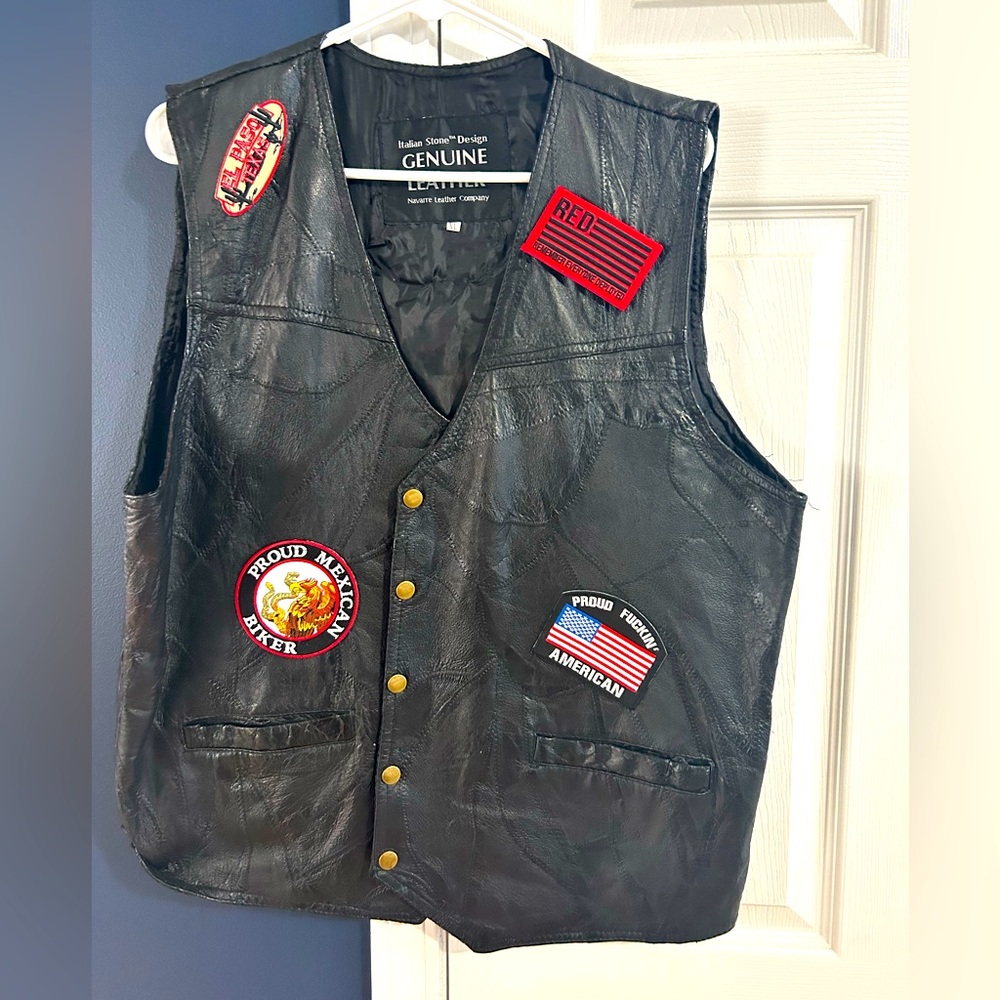 Genuine Leather Motorcycle Style Vest With Patches Si… - Gem
